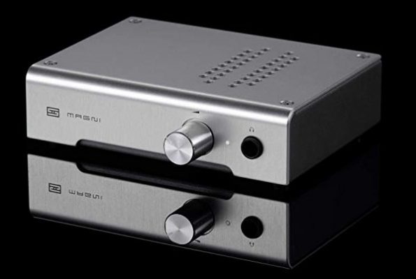 How to Listen to Vinyl with Headphones | Vinyl Restart